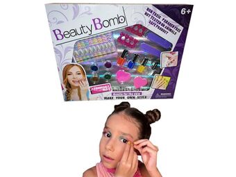 Kozmeticki set Beauty bomb