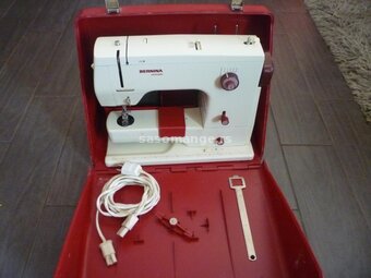 BERNINA minimatic 807 masina za sivenje sa kofeorm