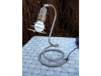 Stara stona lampa br.517