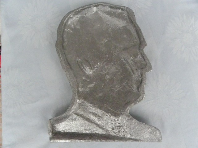Poprsje druga Tita, aluminijum, 23 cm