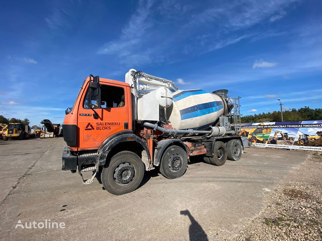 Mercedes-Benz 3234B poluprikolica betonska mešalica