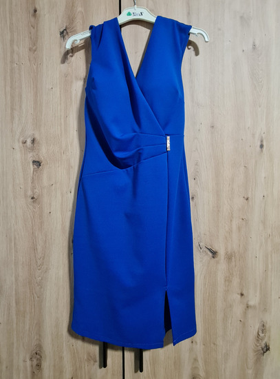 Plava svecana haljina