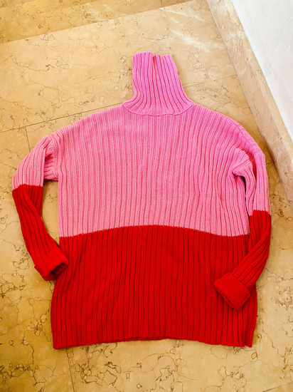 Džemper size S