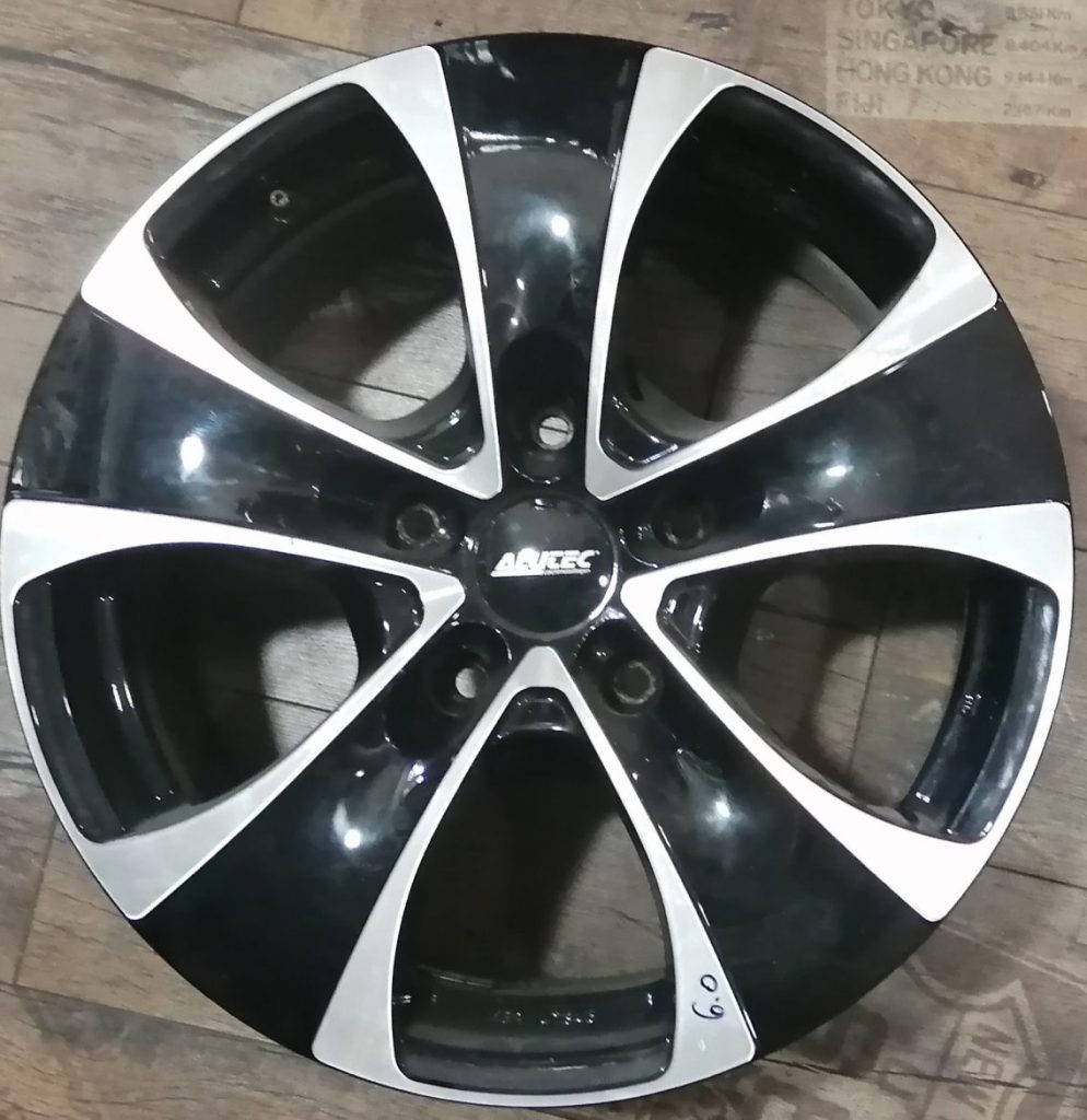 Alutec 8,5×18 5/139,7 ET45