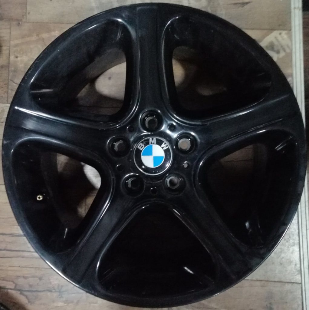 BMW 8,5×18 5/120 ET46