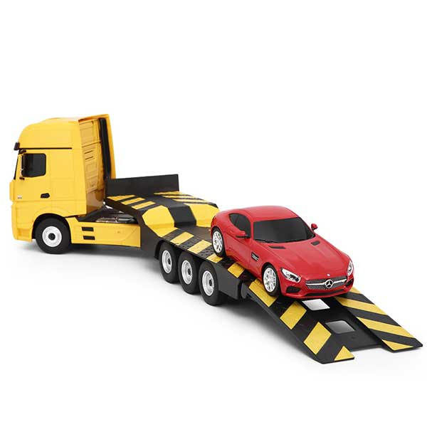 R/C 1:26 Mercedes-Benz Actros with 1/24 scale Car RS10995