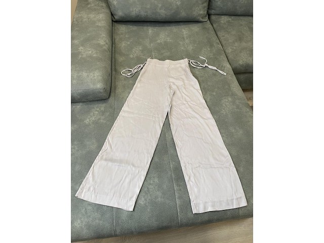 Zara pantalone