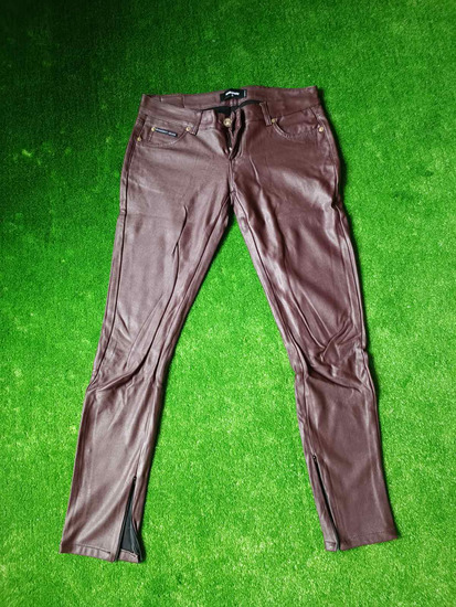 Zenske pantalone