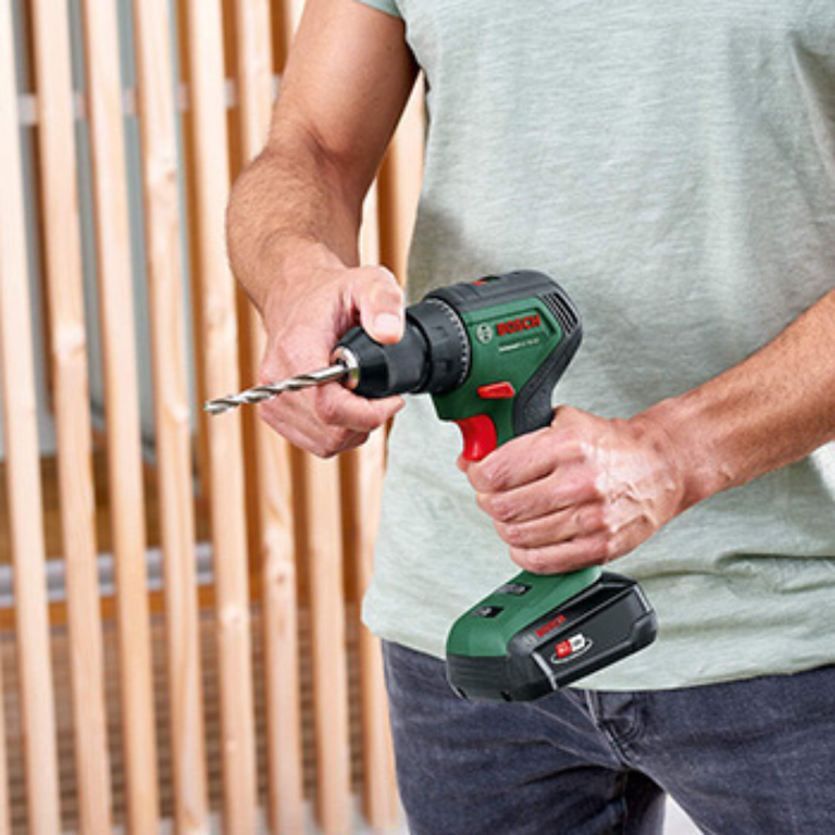 Bosch Akumulatorska bušilica-odvrtač UniversalDrill 18V-60, Solo, 06039D7000