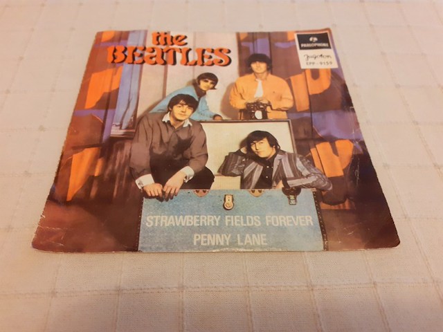 Beatles - STRAWBERRY FIELDS FOREVER / Penny Lane