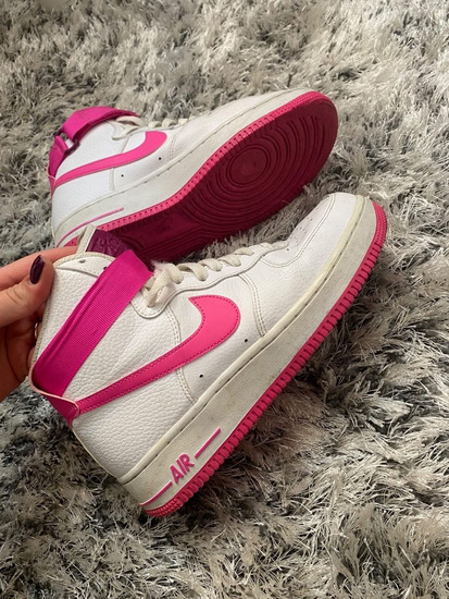 Nike Air Force pink