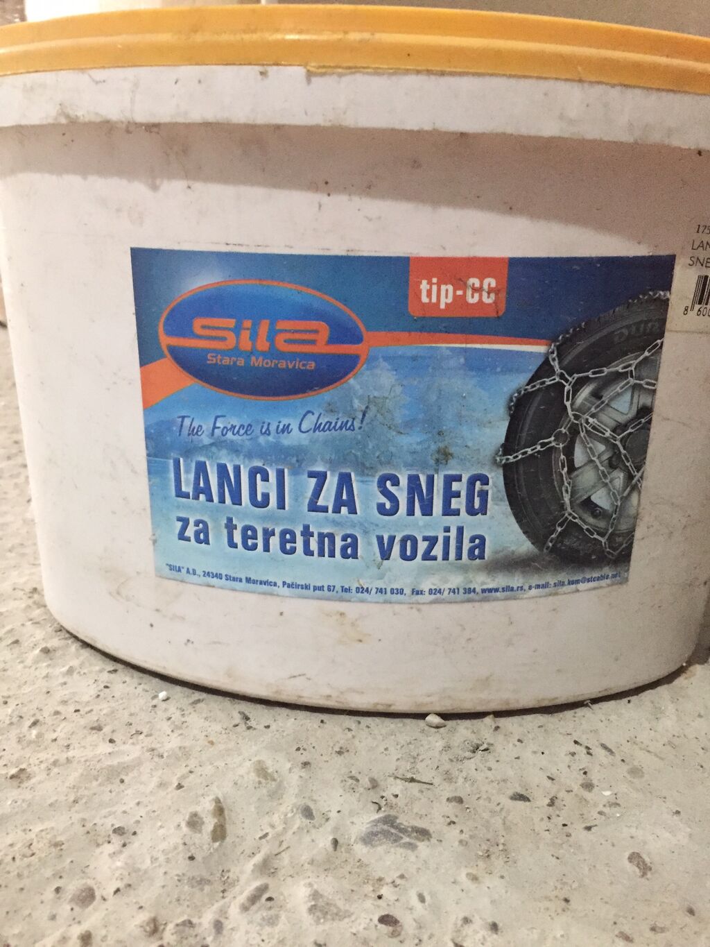 Lanci za sneg za teretna vozila Novi nikad korisceni