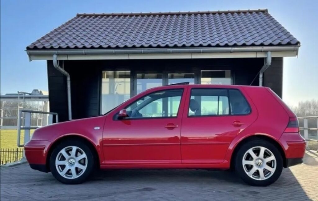 Golf 4 1,9 tdi svi delovi Karoserija, limarija, motorna grupa