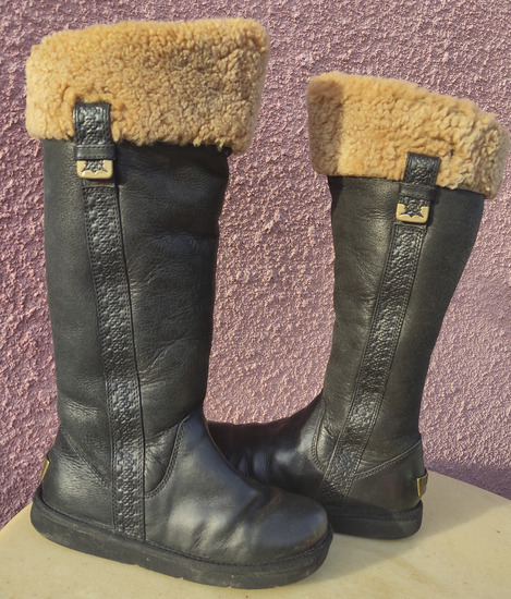 UGG kozne cizme 37