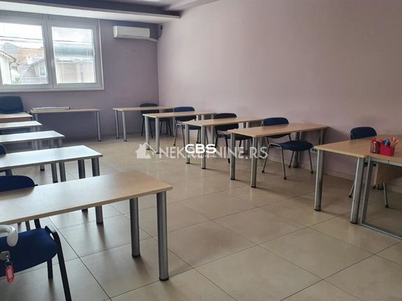 Kancelarijski prostor u mirnom delu centra u Kragujevcu 300m2 ID#34097