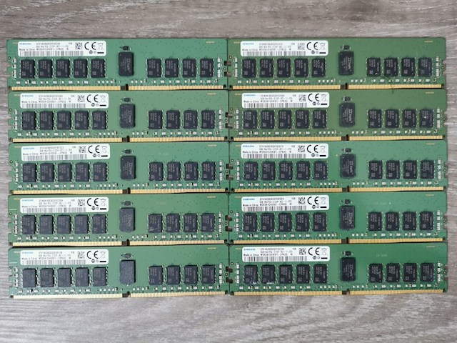 Samsung DDR4 RAM Memorija 8GB PC4-2133P M393A1G40EB1