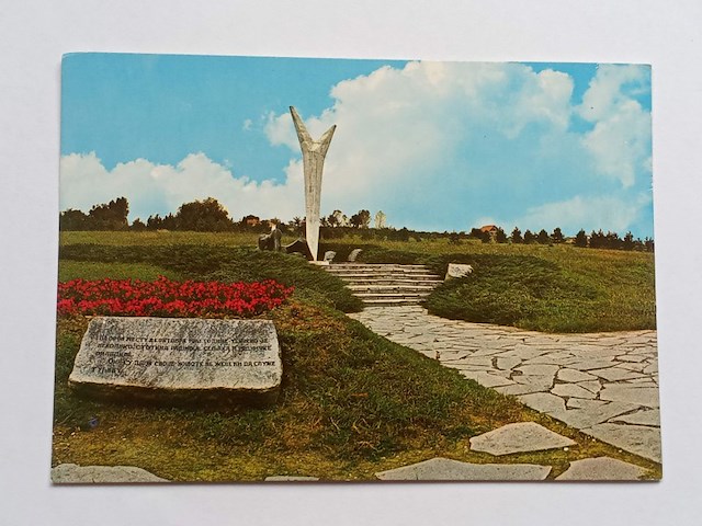 Kragujevac - Spomenik Otpora i Slobode - Čista -