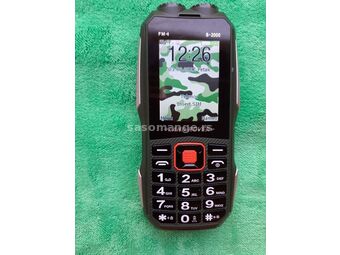 LAND ROVER mobilni telefon Q6 / S-2000/ SRPSKI MENI