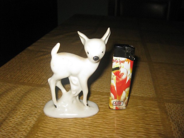 Figura - Košuta (Bambi) bela