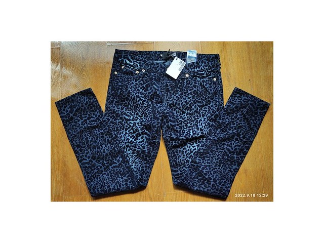 Moschino nove pantalone,animal print 30