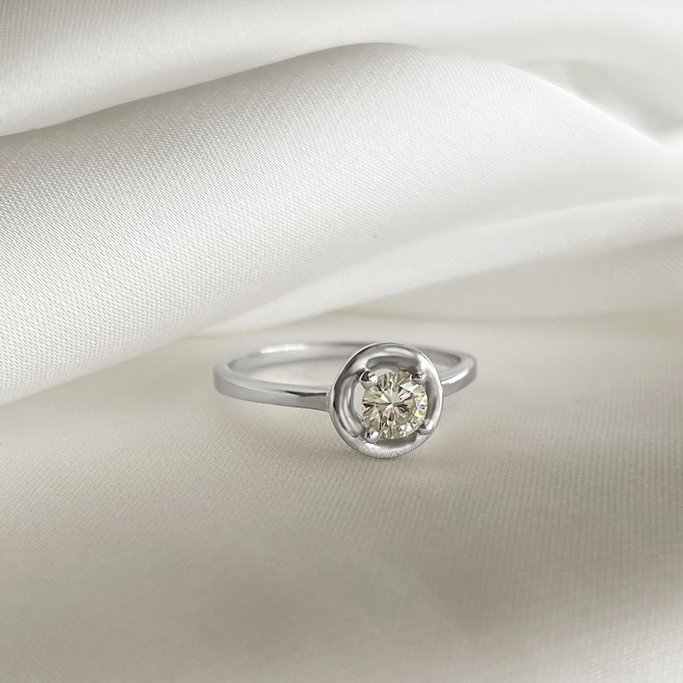 Verenički prsten, belo zlato i dijamant 0.29 ct Vs-IJ