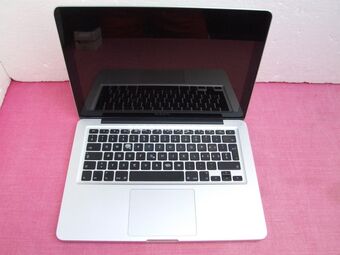 Apple MacBook Pro 13-Inch Core i7 2.8 Ghz Late 2011 u delove