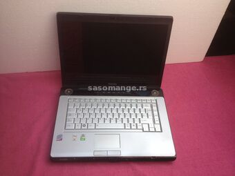 Toshiba Satellite A200 ispravan laptop za delove