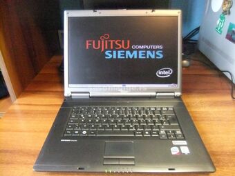Fujitsu Esprimo Mobile D9500 za delove