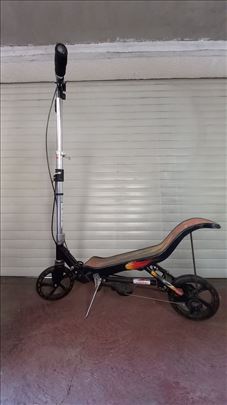 Space Scooter X580 - trotinet