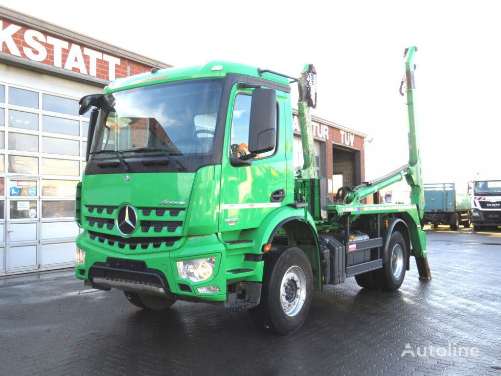 Mercedes-Benz Arocs 1830 K kamion autopodizač kontejnera