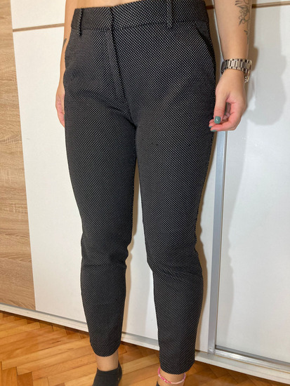 Zara tačkaste pantalone