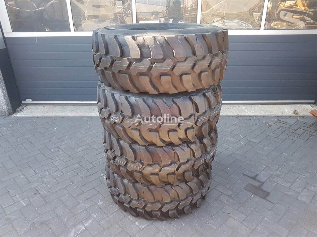 Dunlop mitas covers -405/70-R18 (15.5/70-R18)-Tire/Reifen točak