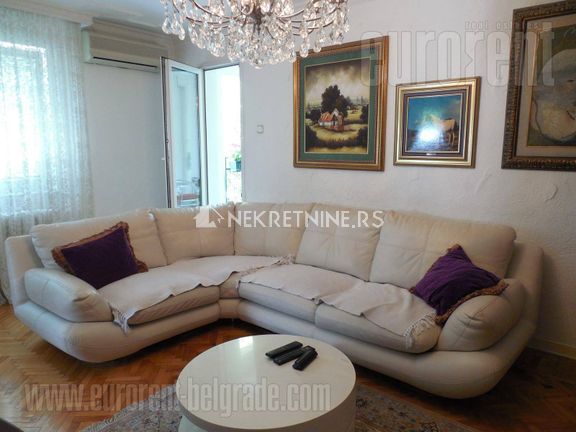 #2438, Izdavanje, Stan, CENTAR, 1500 EUR