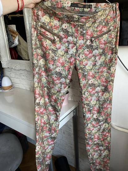 ZARA pantalone, KAO NOVE, M vel