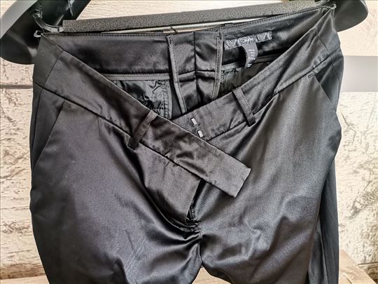 H&M satenske pantalone