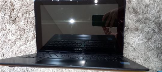 Asus X200M laptop