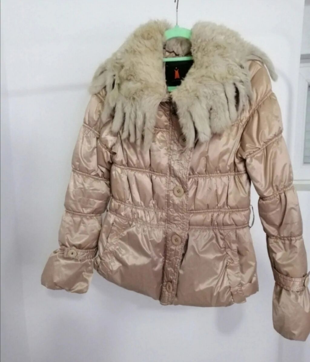 Prelepa zimska jakna Sa prirodnim krznom zeca Vel S M Nošena