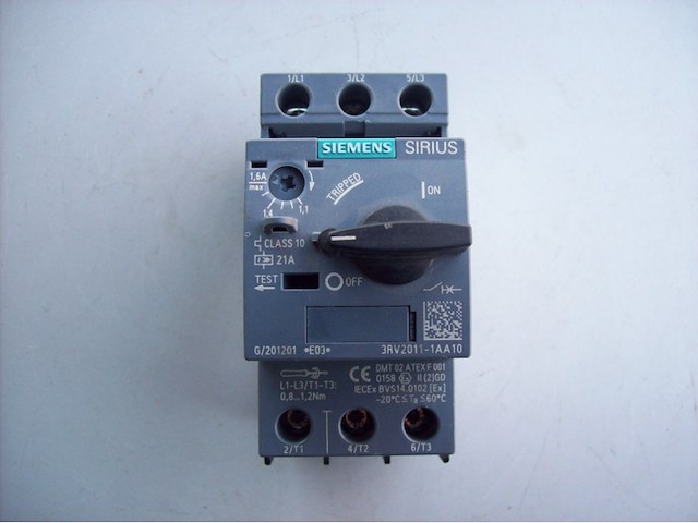 SIEMENS SIRIUS 3RV2011-1AA10 -Germany novo