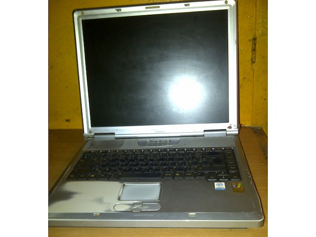 Fujitsu Siemens AMILO L6820