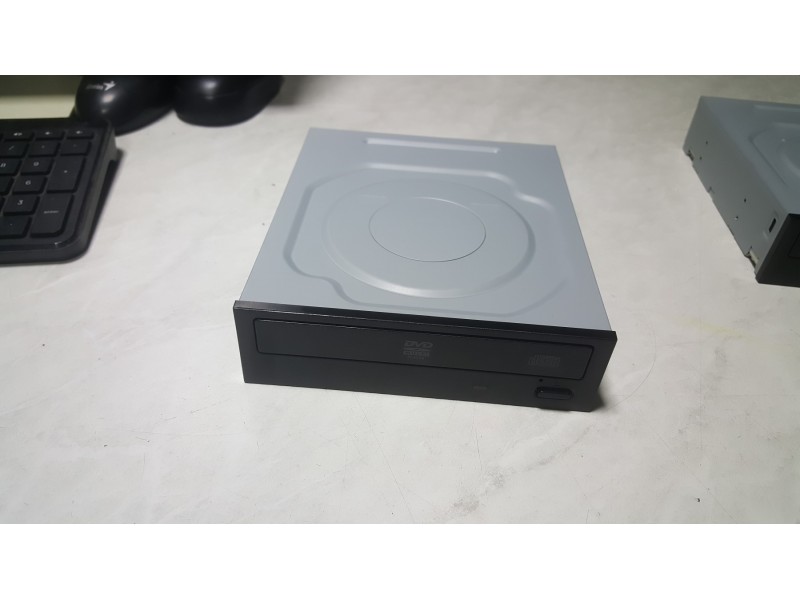 dvd rom sata hp ispravan