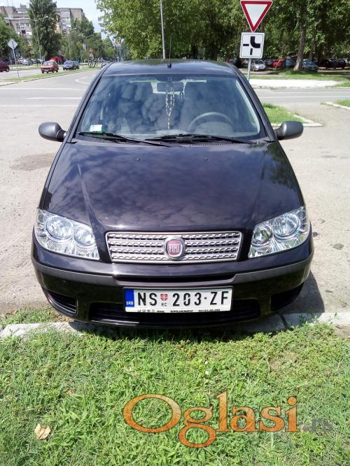 Prodajem Fiat Punto 2013 god