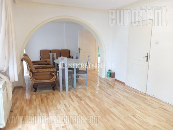 #13976, Prodaja, Kuća, BANJICA, 550000 EUR