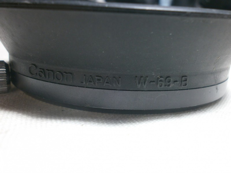 CANON W-69-B rubber lens hood for FD 28-50mm f3.5