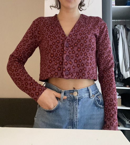 Pull&bear crop top NOVO SNIZENO 1500