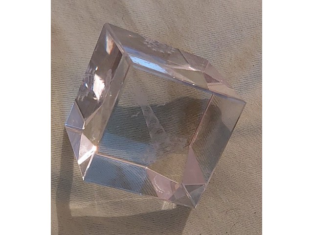Kristalna kocka