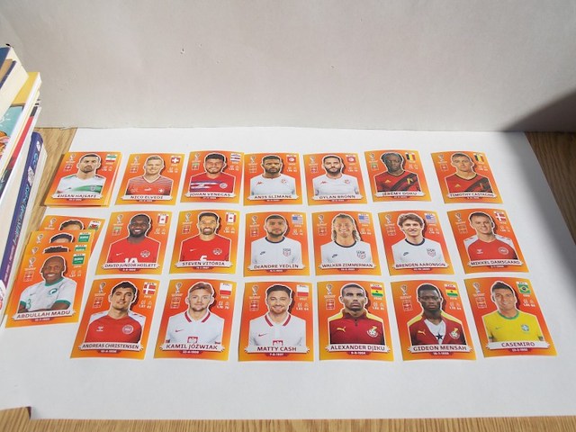 PANINI QATAR 2022 sličice 10 komada po izboru