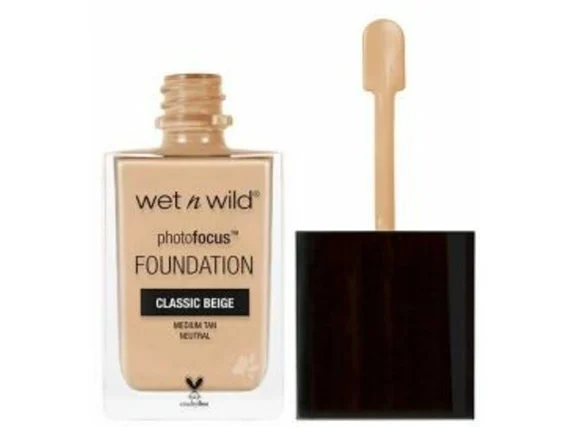 Wet n Wild Tečni puder Photo Focus Classic Beige