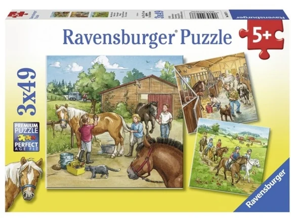 Ravensburger puzzle (slagalice) - Dana na ergeli RA09237