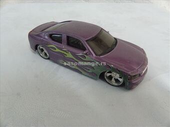 Burago Dodge Charger 2006 R/T 1:43, China.