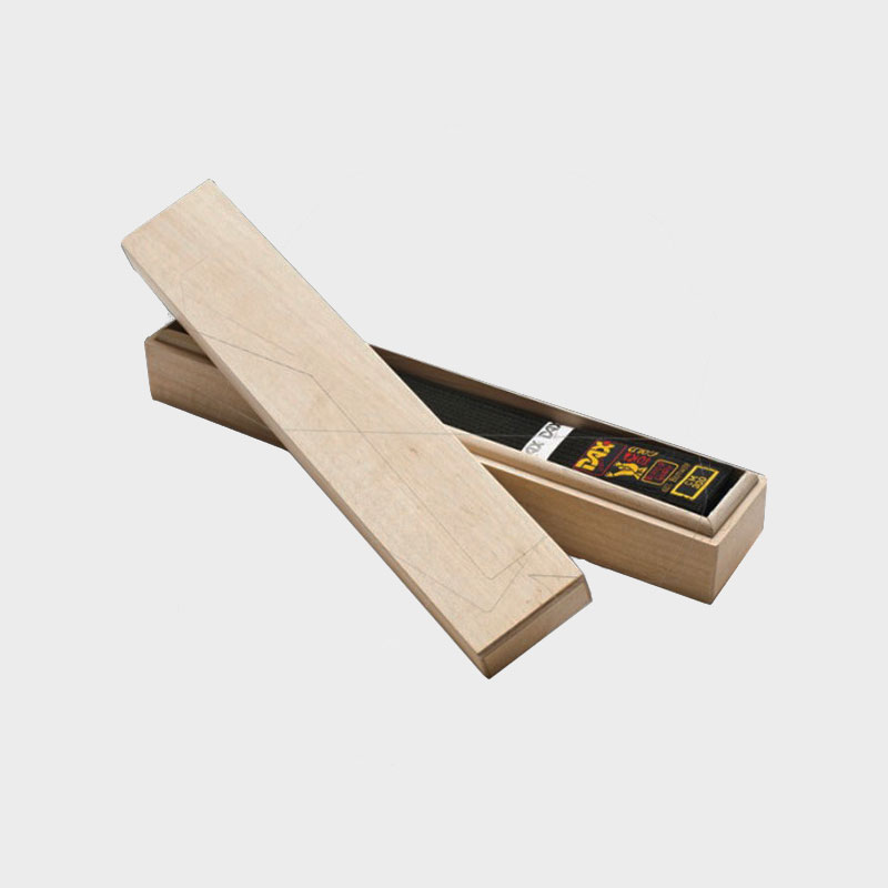 Dax – Drvena kutija za pojas